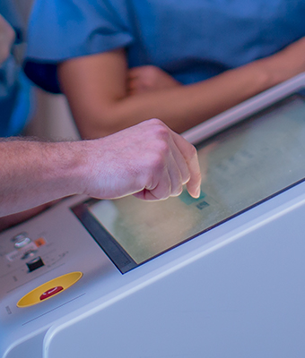 Mobetron - Radioterapia intraoperatoria de electrones (IORT) - IntraOp